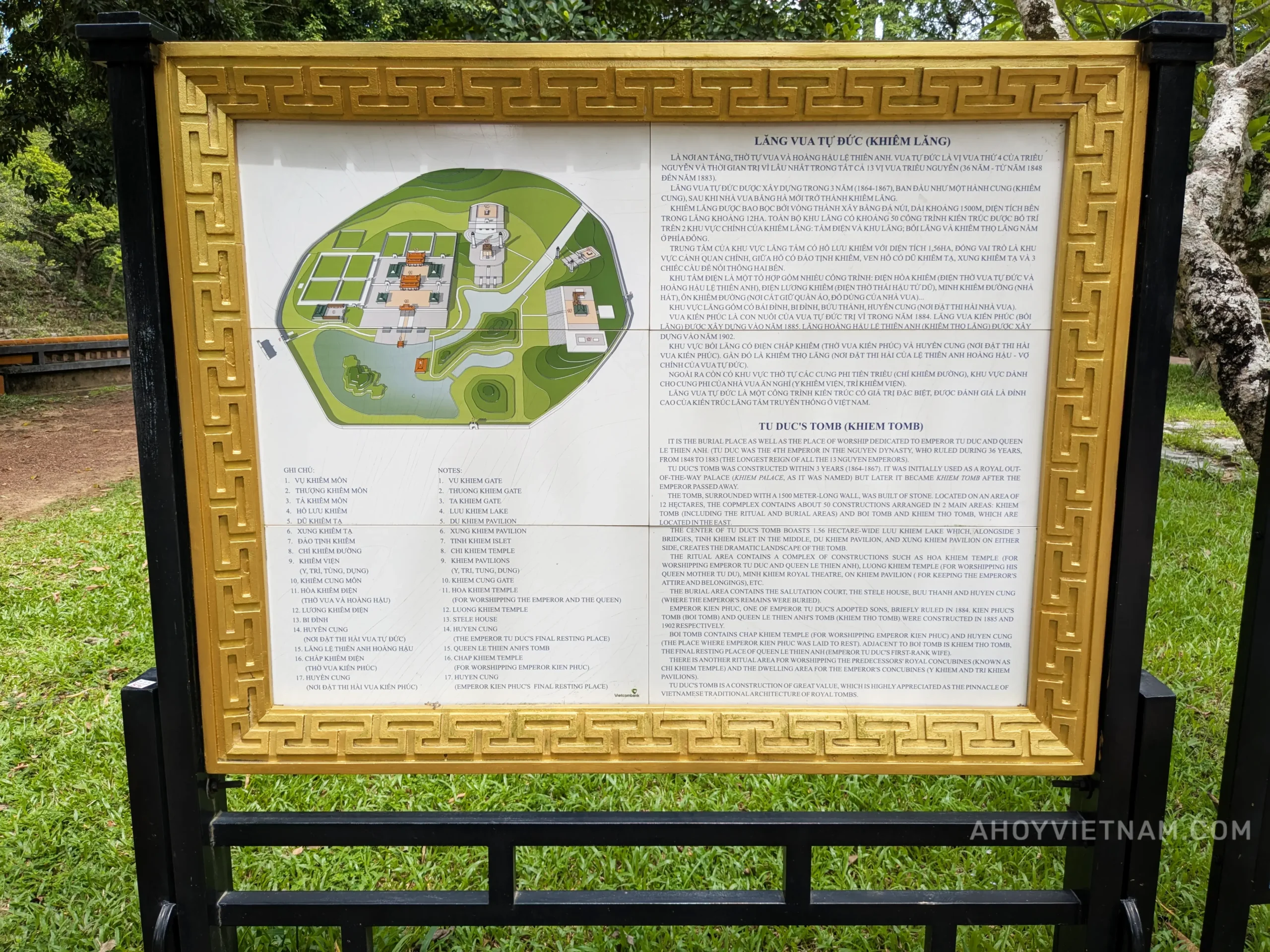 Tu Duc Tomb in Hue: Visitor Guide and Tips